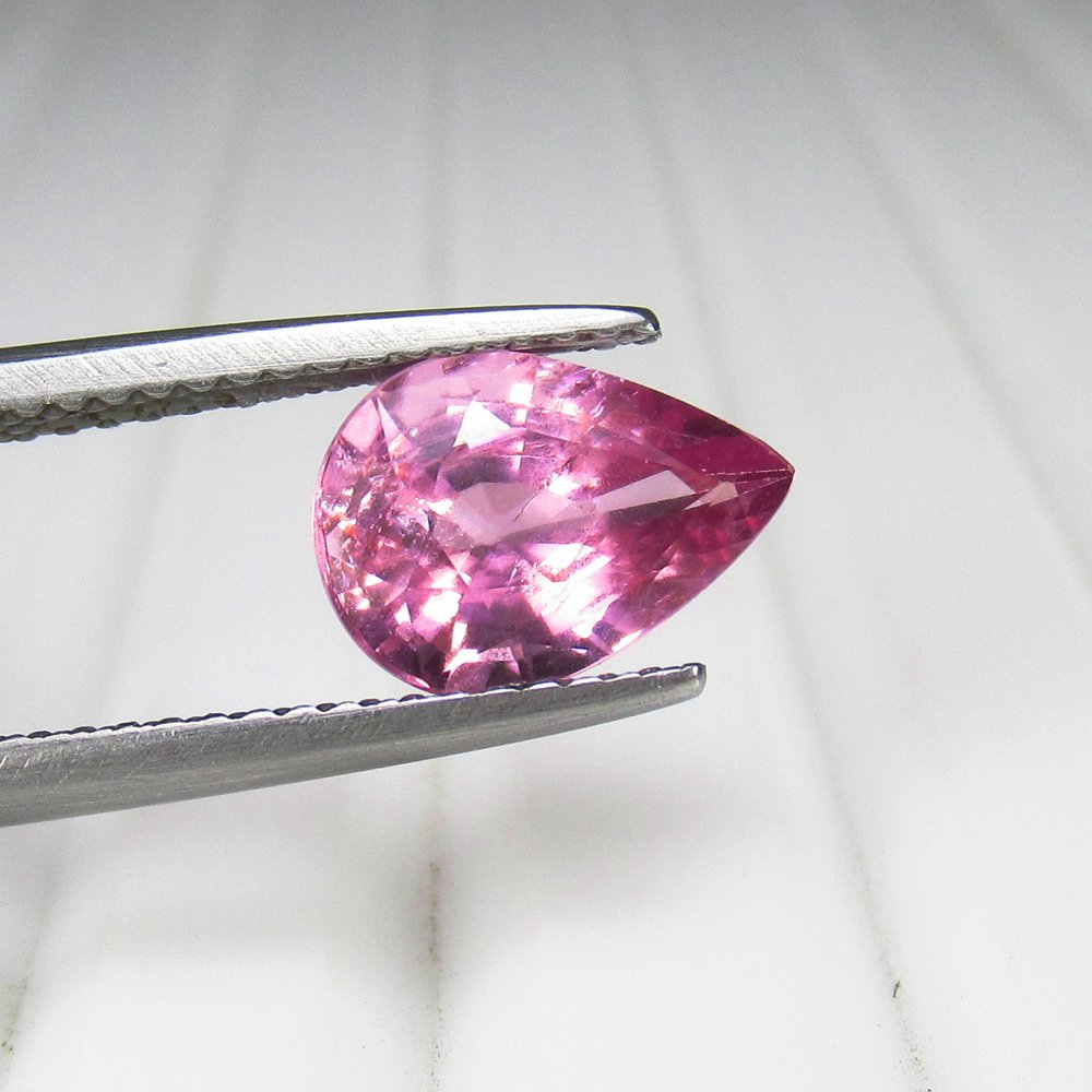 1 pcs Pink, Purple Spinel - 2.02 ct - International Colored Gemstone ...