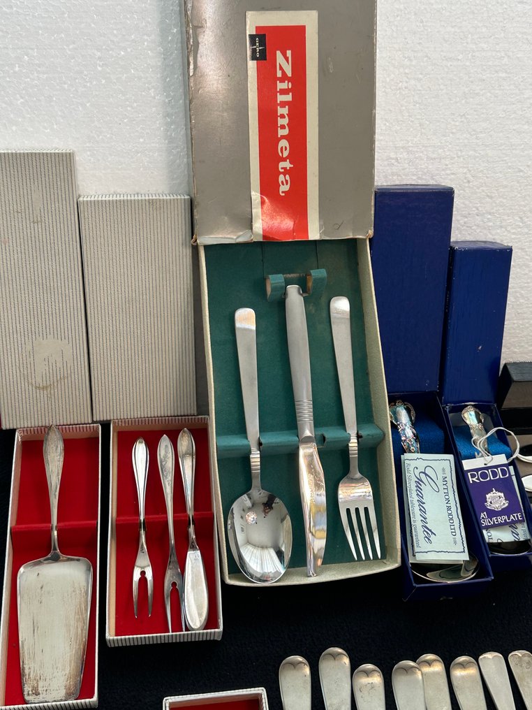 Gero Zilmeta , Sola, Nieuwpoort 90 , NEVADA SILVER D & A , Mytton Rodd ...