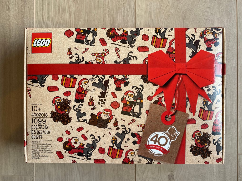 Lego Set - 4002018 - Employee Gift - 40 Years LEGO Minifigure Employee ...