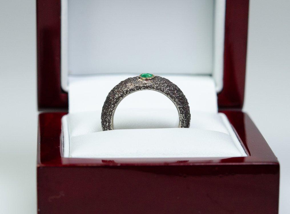 No Reserve Price - Ring - 925 silver/ 585 gold - 0.15 ct emerald ...