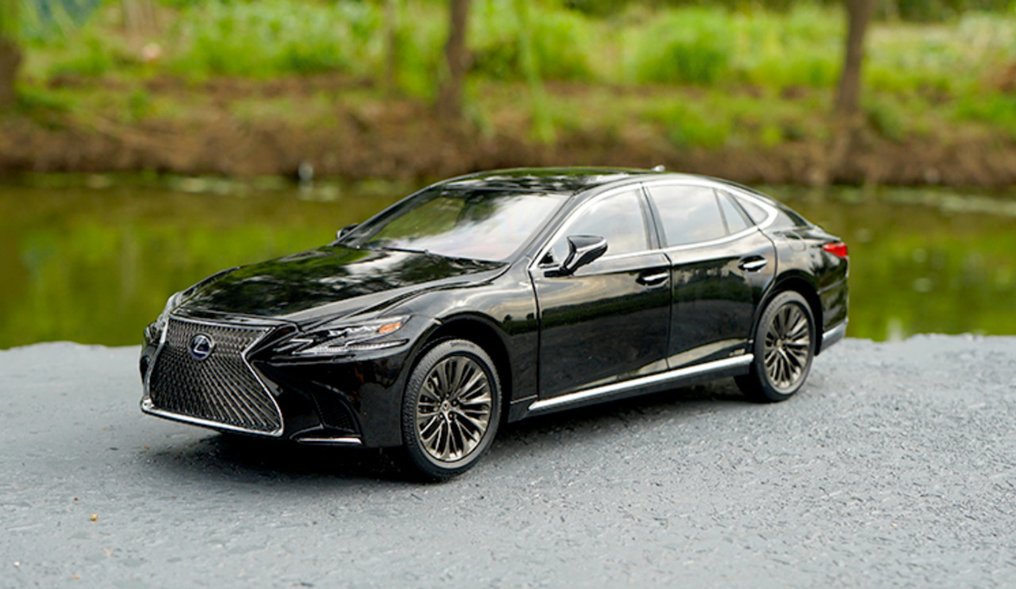 paudi 1:18 - Modelauto - Lexus LS500H – Zwart - online veiling Catawiki