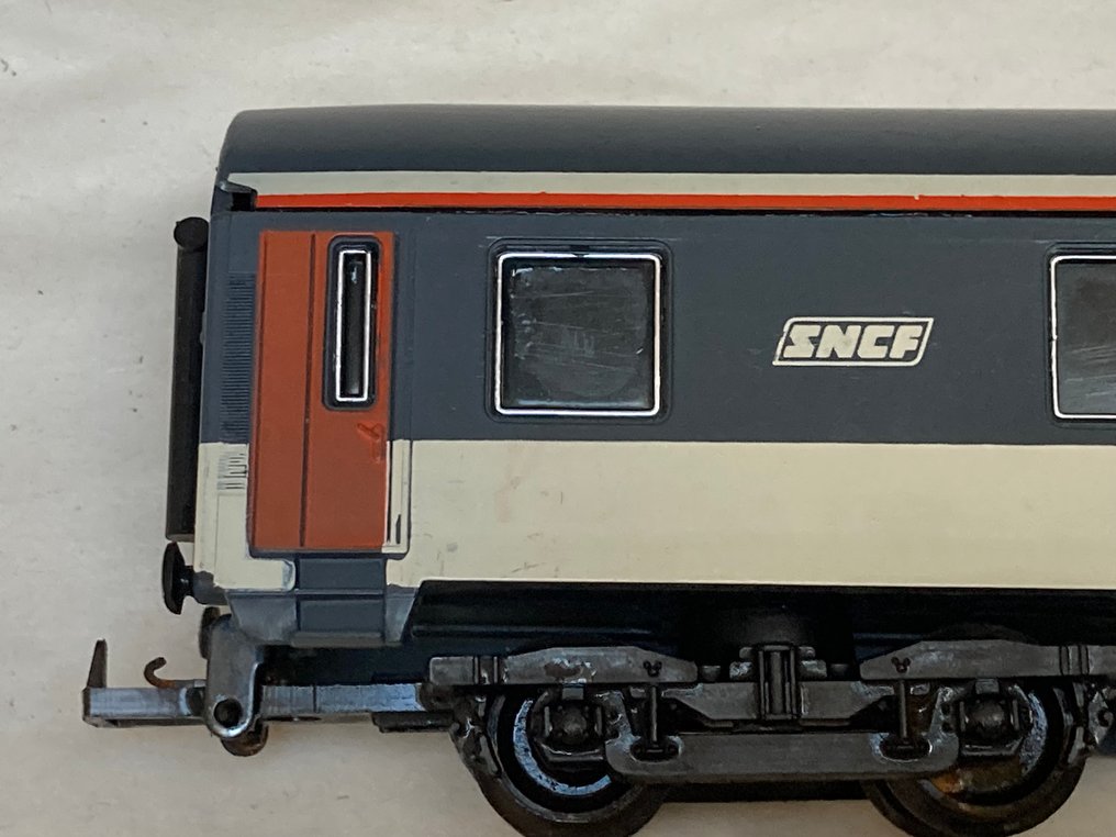 Lima H0 - Model train passenger carriage (7) - SNCF - auction online Catawiki