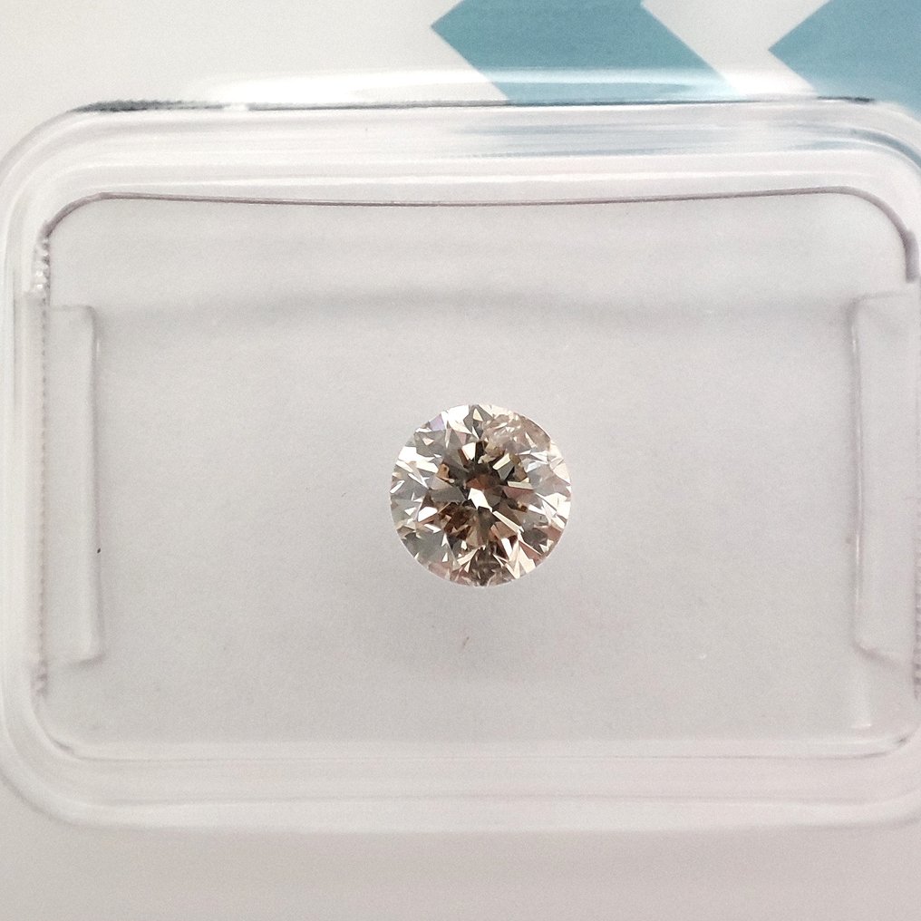 No Reserve Price - 1 pcs Diamond (Natural coloured) - 0.54 ct - Round - Fancy Brown - I1 ...