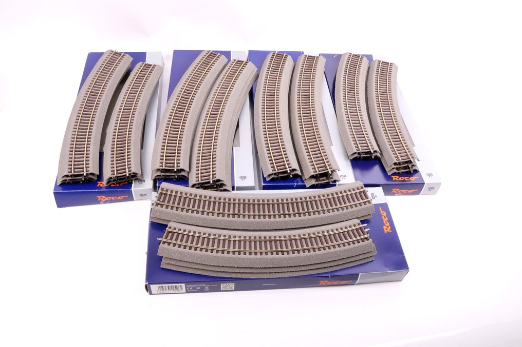 Roco H0 - 42525/42526 - Model train tracks (30) - 30-piece Roco Line ...