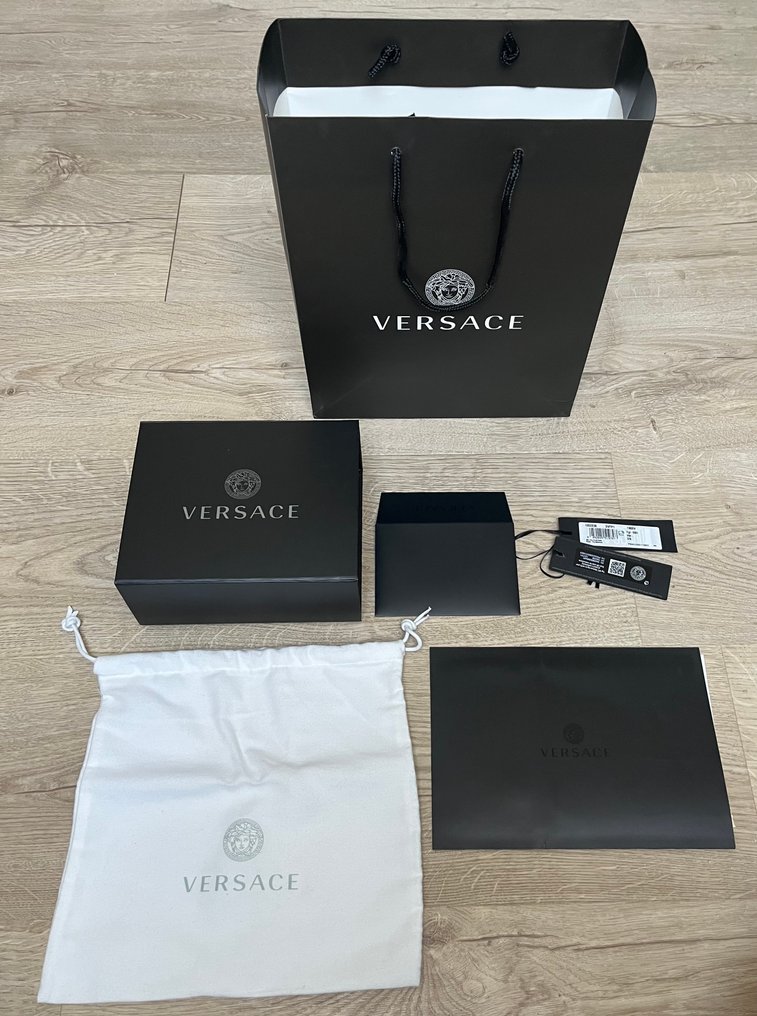 Versace - Belt - auction online Catawiki