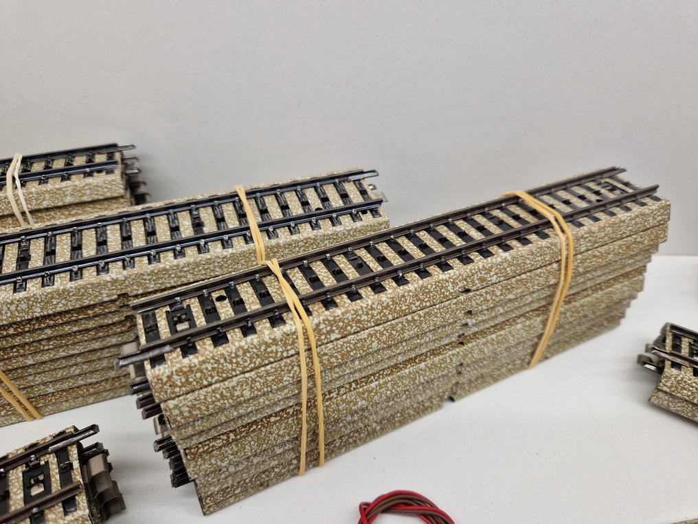 Märklin H0 - 5100/5200 Series - Model train tracks (92) - 92-piece set ...