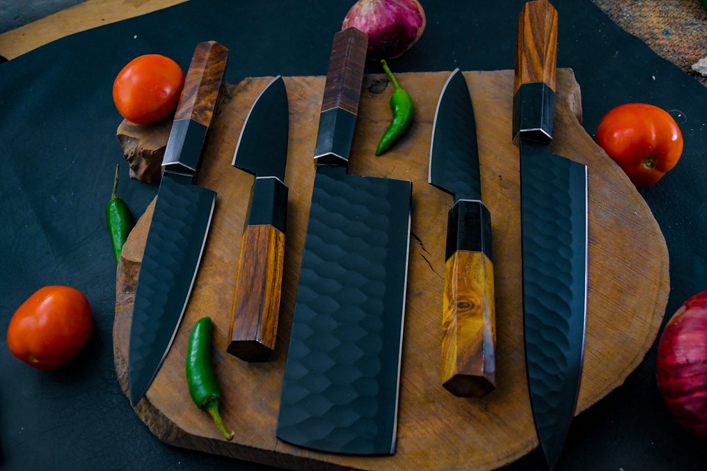 Kitchen knife - Kitchen knife set - wood burl , black sheet and steel ...