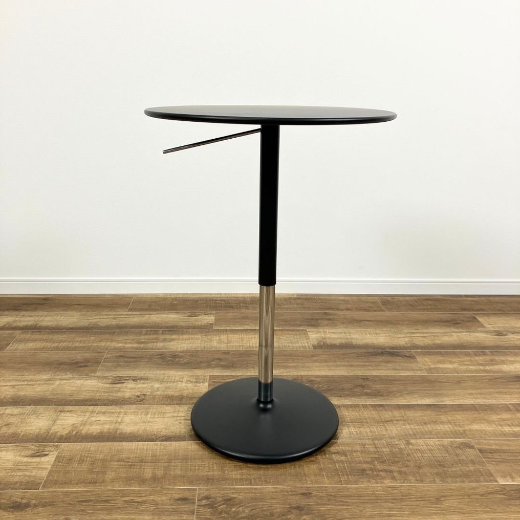 Arper - Ichiro Iwasaki - Side table - Pix Table - Metal, Wood - auction ...