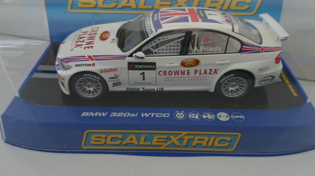 Scalextric 1:32 - Model car - BMW 320si WTCC - Scalextric slot car ...
