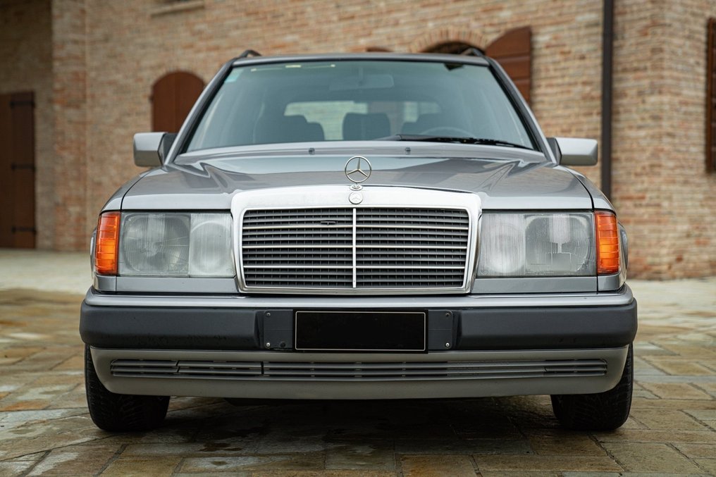 Mercedes-Benz - 200 SW TE - 1992 - auction online Catawiki
