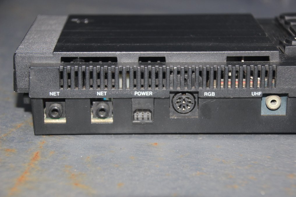 Sinclair QL - Computer (1) - auction online Catawiki