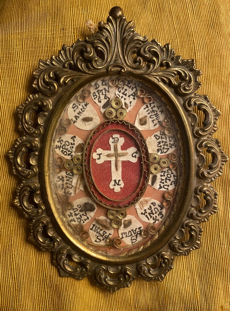 Antico Reliquia - Bronzo patinato - 1850-1900 - Reliquiario Passione ...