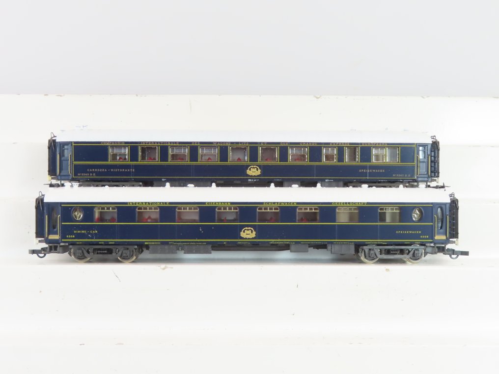 Rivarossi H0 - 2491/3511 - Model train passenger carriage (2) - Restoration of carriages - C.I.W ...