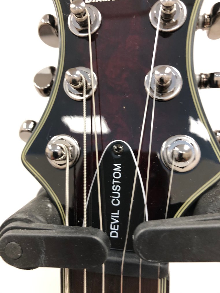 Schecter - Devil Custom-brb - - Electric guitar - auction online Catawiki