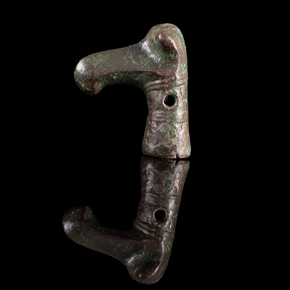 Islamic Bronze Raven Head Staff Terminal (No Reserve Price) - auction ...