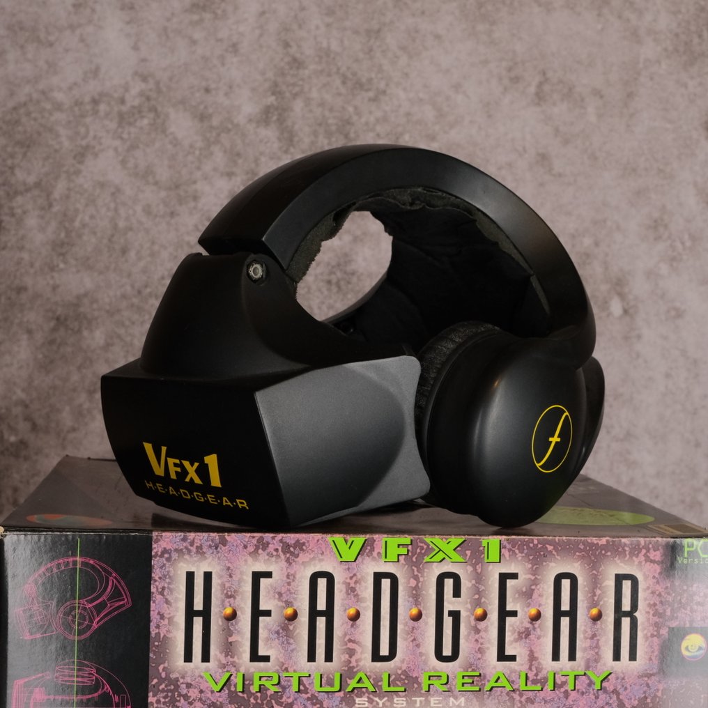 Forte Technologies - vfx1 - VFx1 HEADGEAR Virtual Reality System ...