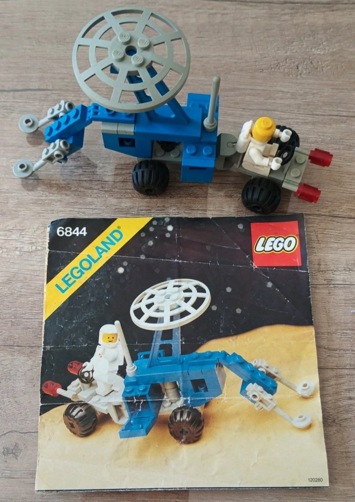 LEGO Set - 6844 - Classic Space - 6844 LEGOLAND Seismologic vehicle ...