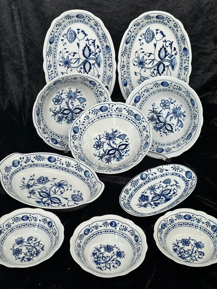 Set da cena - Triptis Porzellan Zwiebelmuster – Schalen und ovale Teller im klassischen ...