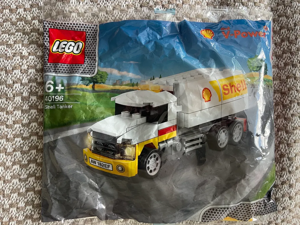 Lego Set - Promotional, City - LEGO Shell Ferrari 4 Pack (40194, 40195 ...