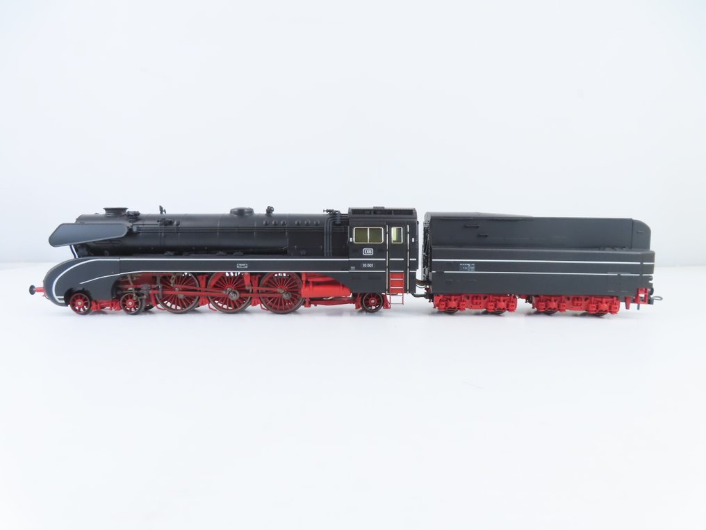 Trix H0 - 22705 - Steam locomotive with tender (1) - BR 10 - DB ...