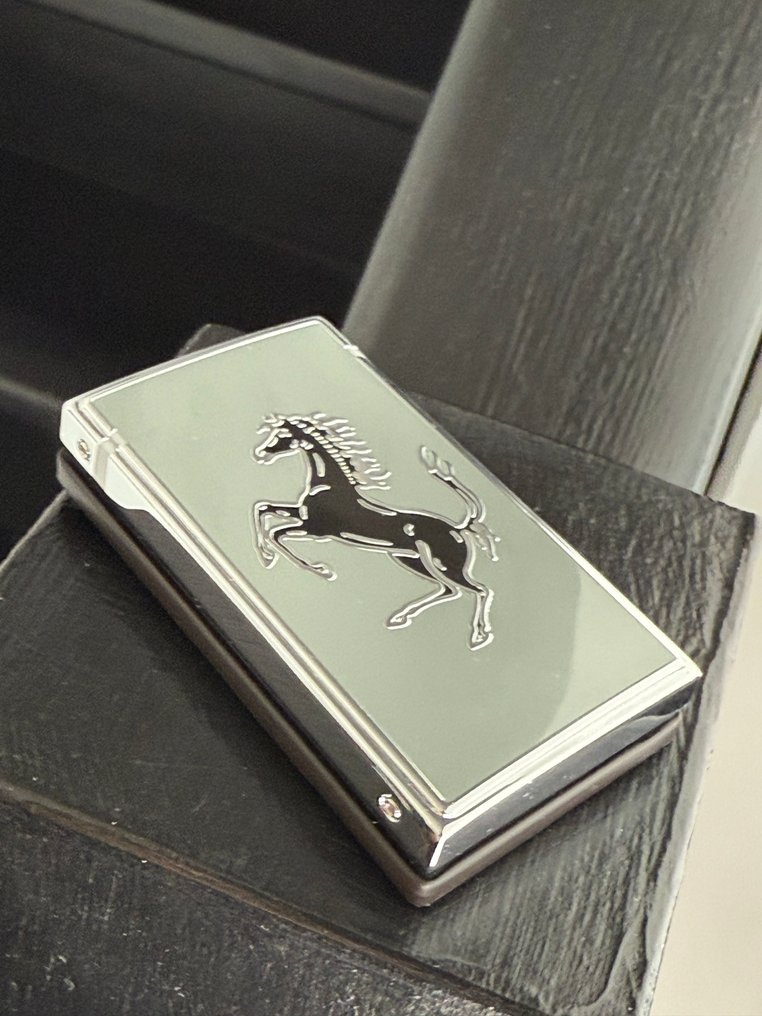 Original Ferrari key - Ferrari - Roma Spider - 2025 - auction online ...