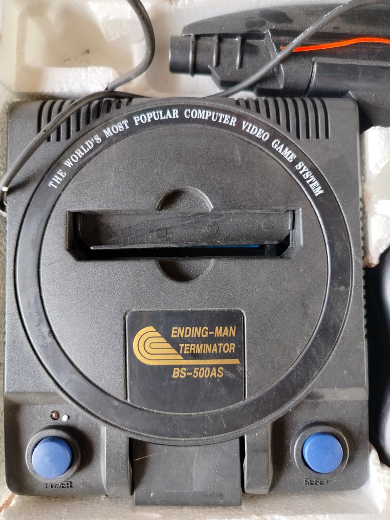 BS - Famicom clone - ENDING-MAN TERMINATOR BS-500AS - Console de jeux ...