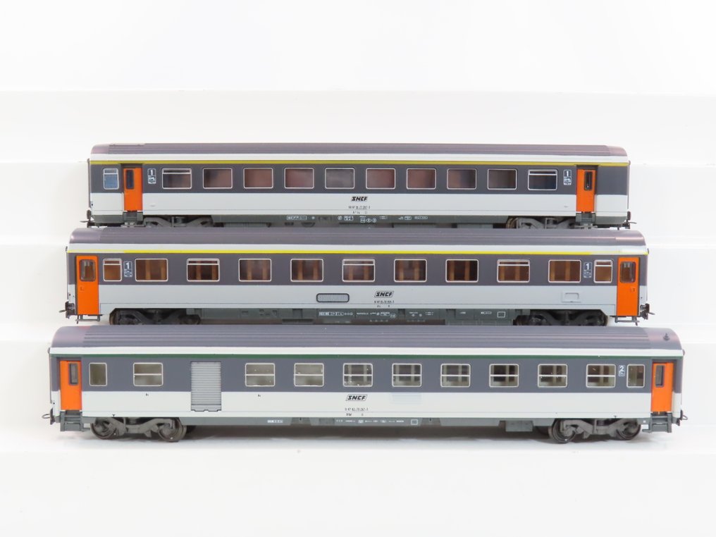 Roco H0 - 4299S/4236C/4223A - Model train passenger carriage (3) - 3x 4-carriage express train ...