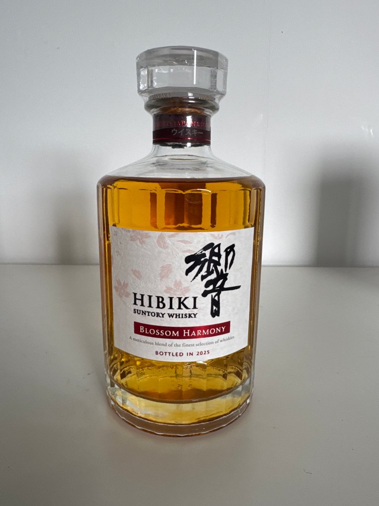 Hibiki Blossom Harmony 2025 - Suntory - 700ml - auction online Catawiki
