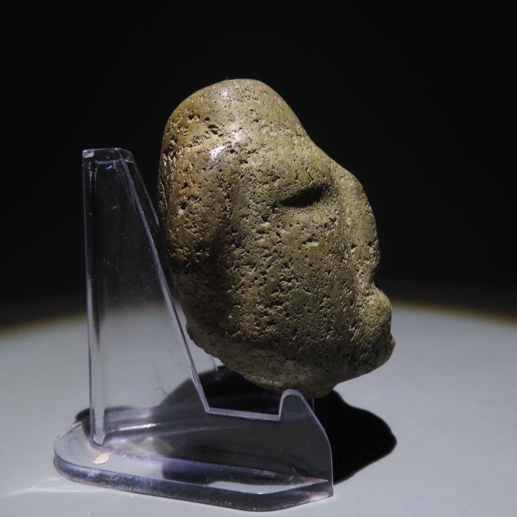 Mezcala, Estado de Guerrero, Mexico Steen Idol Head. 600-300 v.Chr ...