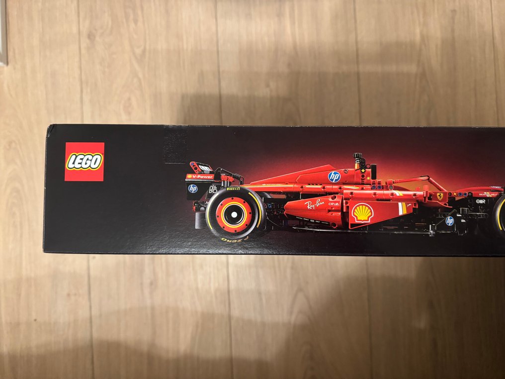 LEGO Set - 42207 - Technic - Ferrari SF-24 F1 - auction online Catawiki
