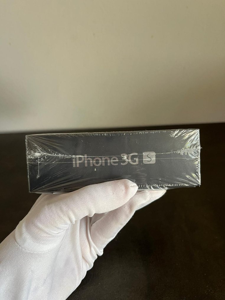 Apple iPhone 3GS 32G A1303 ( Italian Version) - iPhone - Dans la boîte d'origine scellée - Catawiki