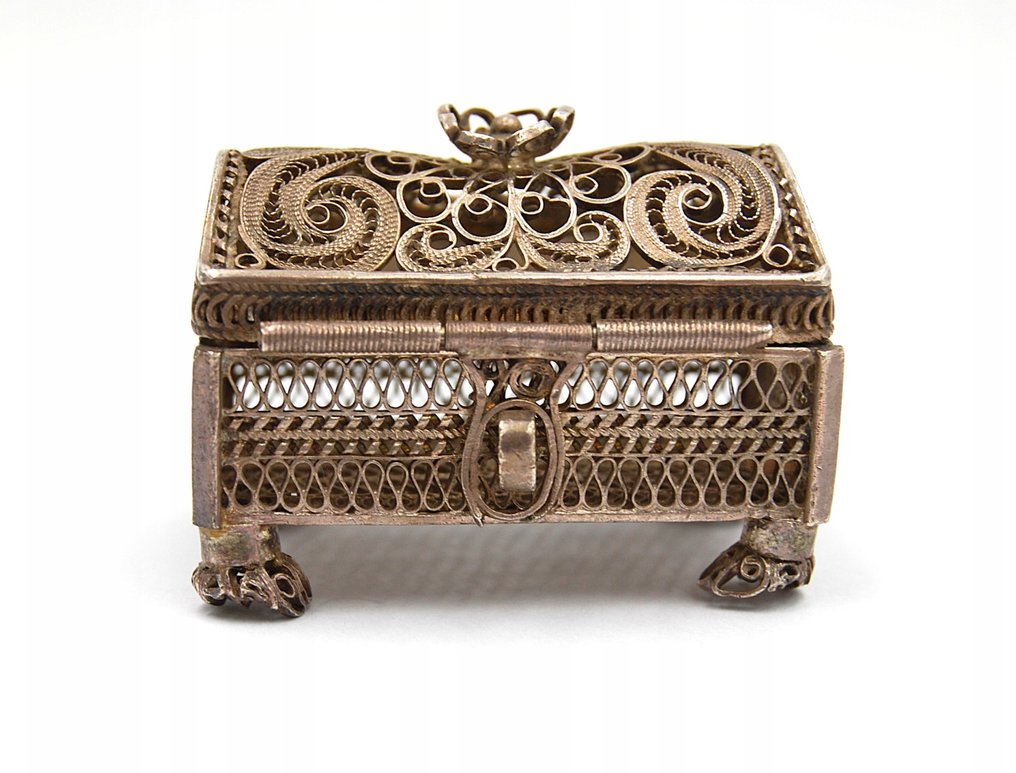 Jewellery box - Antique Russian Silver Filigree Jewelry Box – Dated ...
