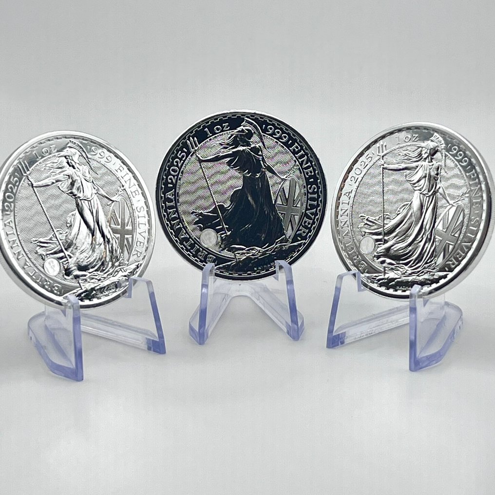 United Kingdom. 2 Pounds 2025 Britannia 3 x 1 oz (.9999) Silver Coin - auction online Catawiki