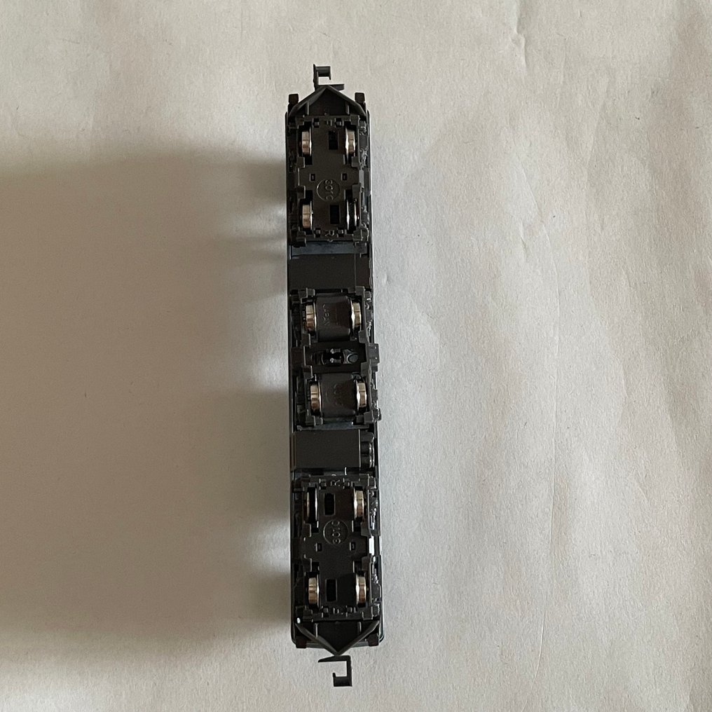 Kato N - 3022 - Model train (1) - EF81-500 Electric Locomotive (JR Freight Livery) - JR ...