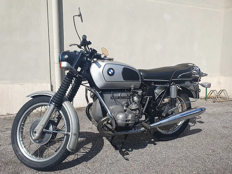 BMW Classic Motorcycles and Scooters for Sale in Online Auctions