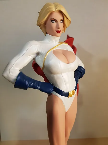 Gentle Giant Ltd Statue S For Sale In Online Auctions
