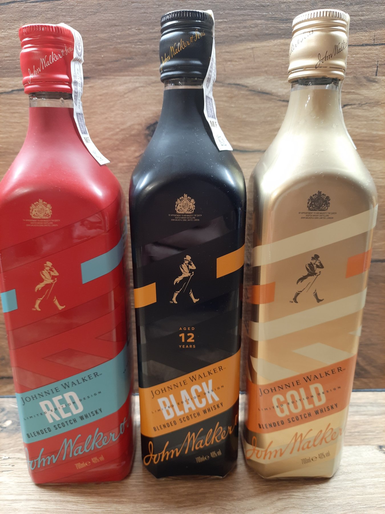 Johnnie Walker Red Label, Black Label & Gold Label - Icon - Catawiki