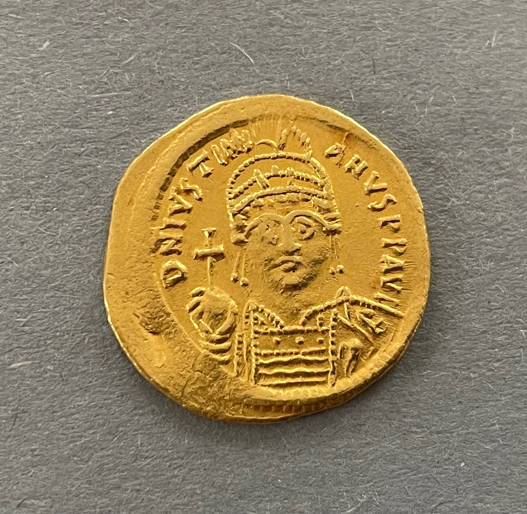 Byzantine Empire. Justinian I (AD 527-565). AV Solidus - Catawiki