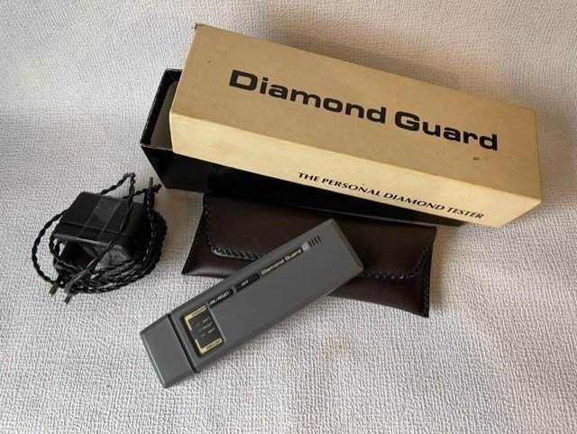 Tester - Diamond Guard - Catawiki