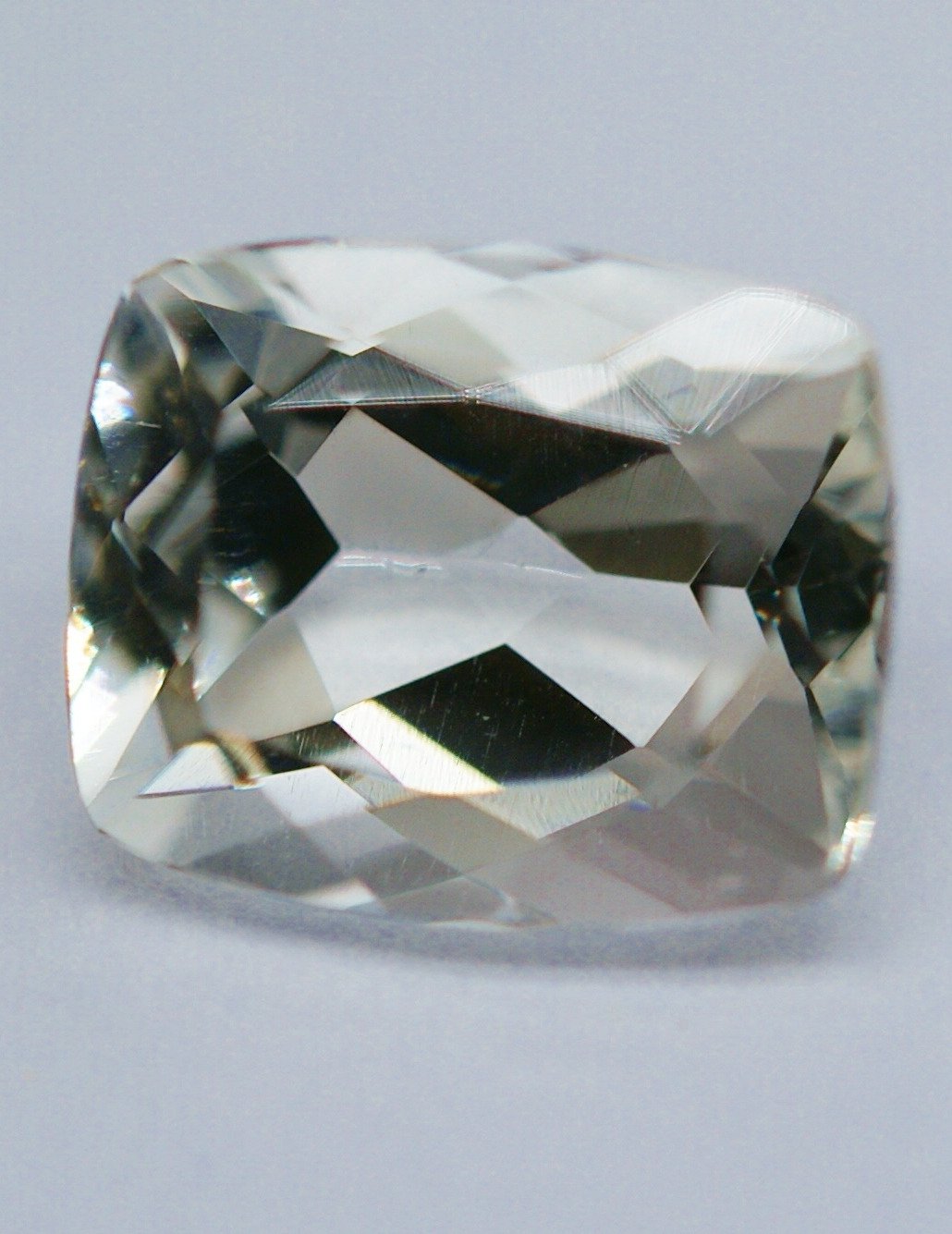Colourless Sanidine - 2.23 ct - Catawiki