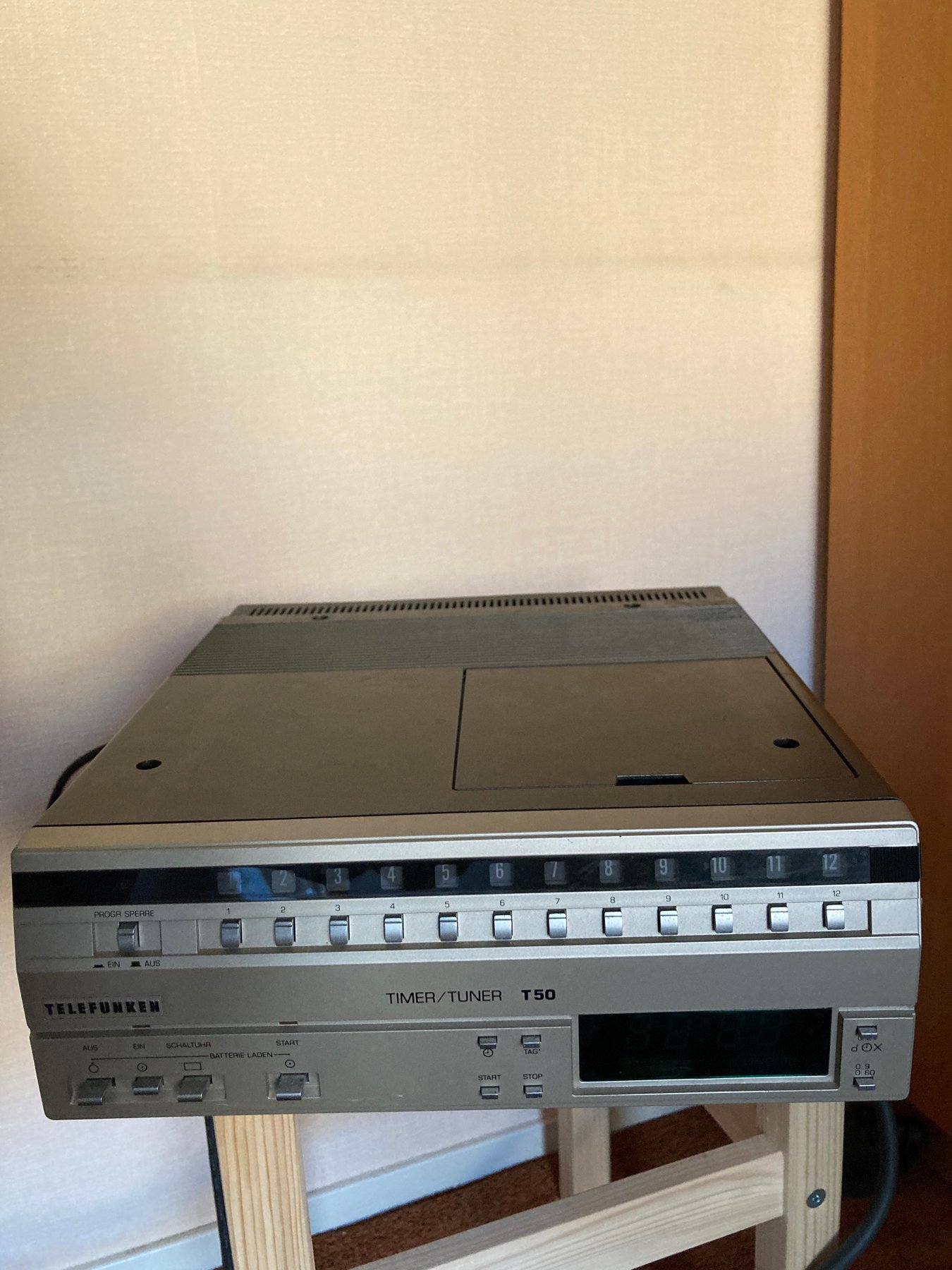 Sony HVC 3000p + Telefunken VR510 + Telefunken T50 - Catawiki