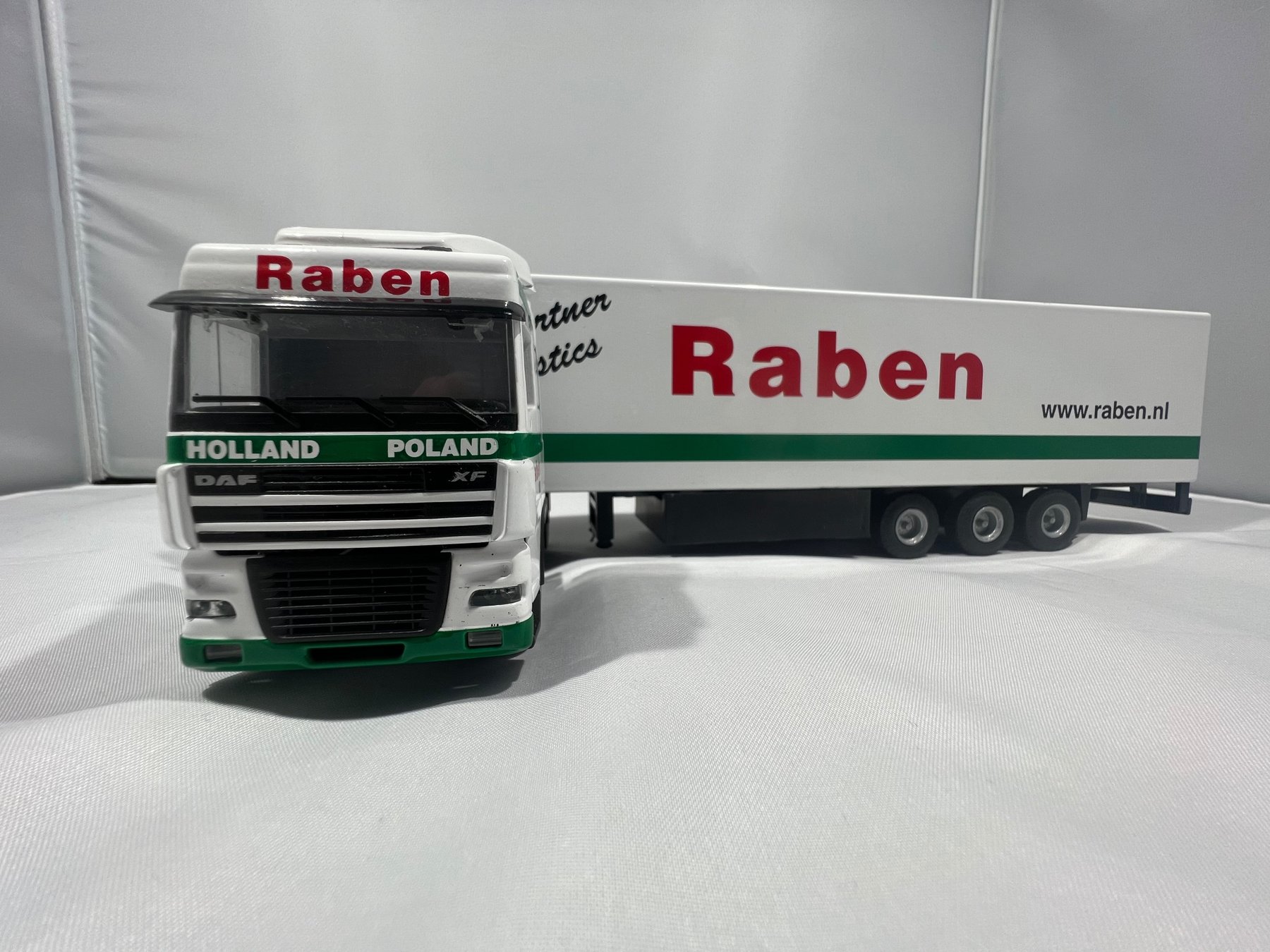 Lion Toys - 1:50 - DAF XF - Raben Logistics Winterswijk - Catawiki