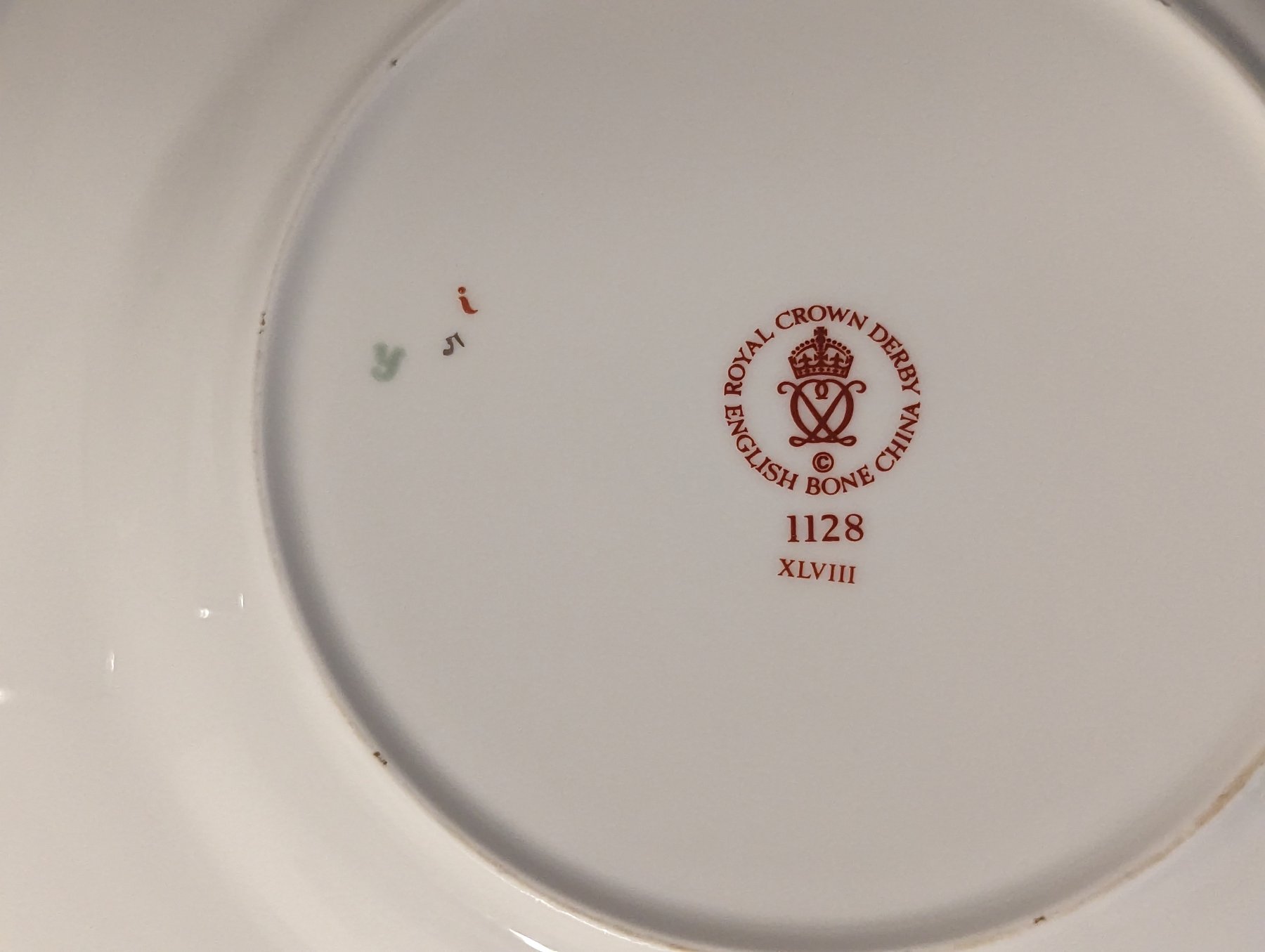 Royal Crown - Plate - Porcelain - Catawiki