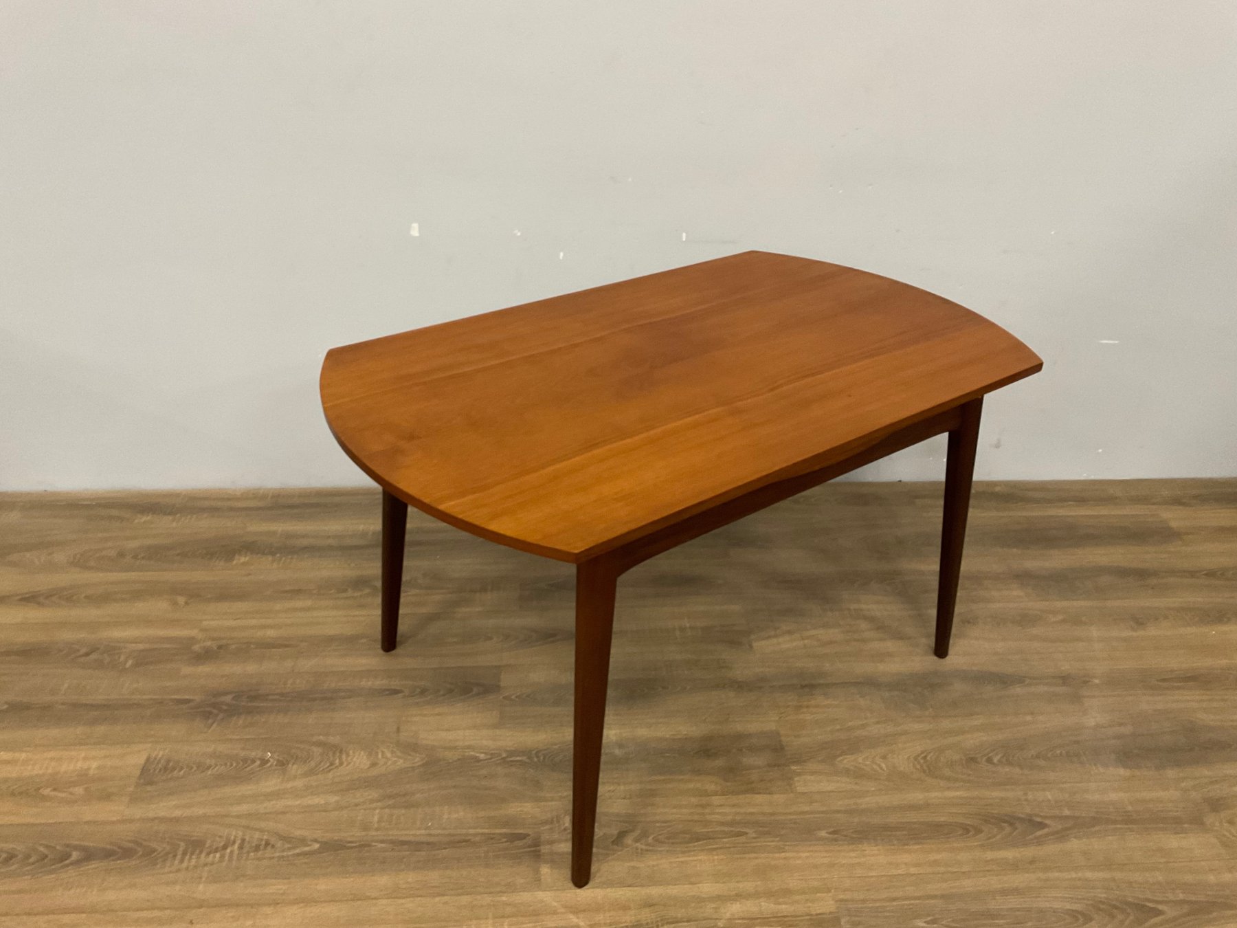 Dining table - Catawiki