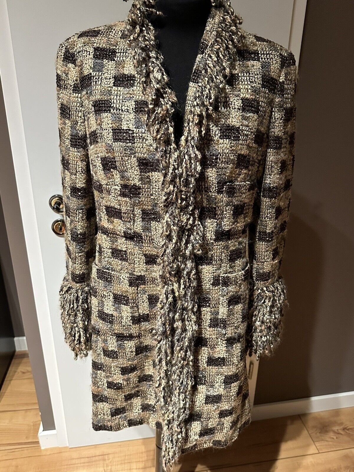 Escada Coat - Catawiki
