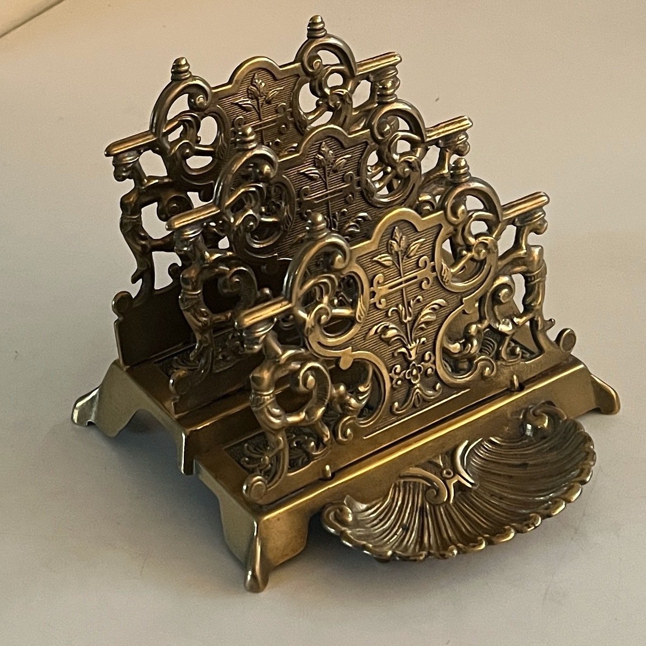 Letter stand - Brass - Catawiki