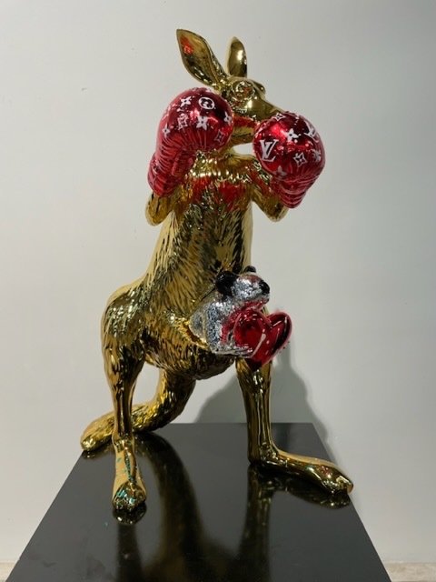 Van Apple - Kangaroo - Supreme Team - Catawiki