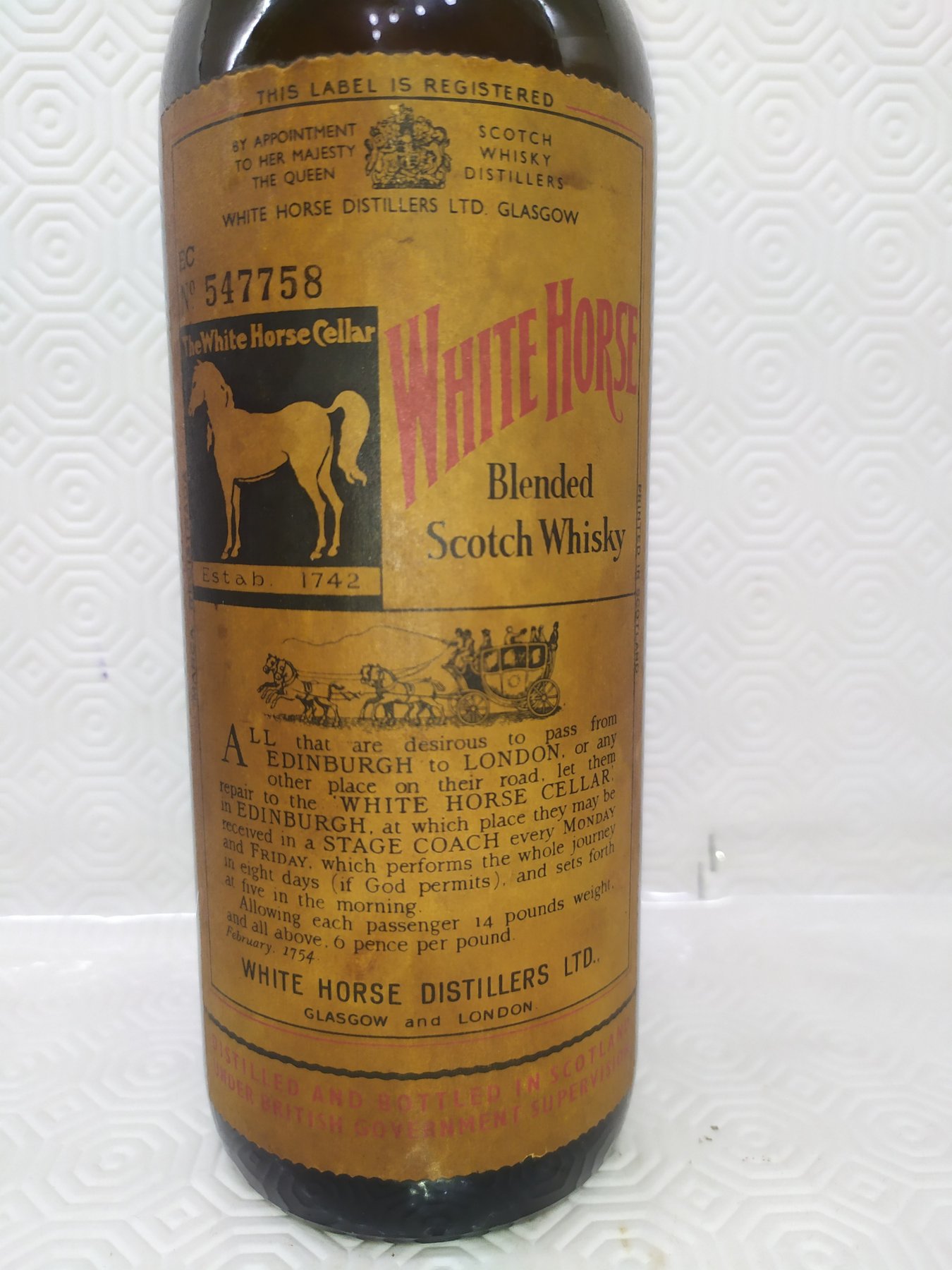 White Horse Spring Cap - b. 1950s - N/A (75cl) - Catawiki