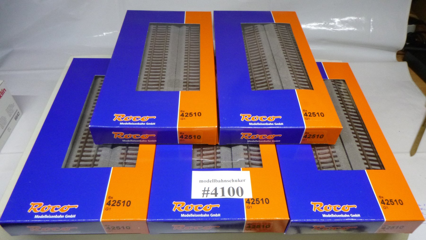 Roco H0 - 42510 - Tracks - 30 pieces Roco Line straight - Catawiki