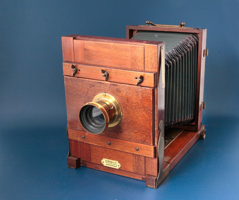 Espace De Rangement Sangle Poignet Appareil Photo 1900 Panneau Transaction Illisible